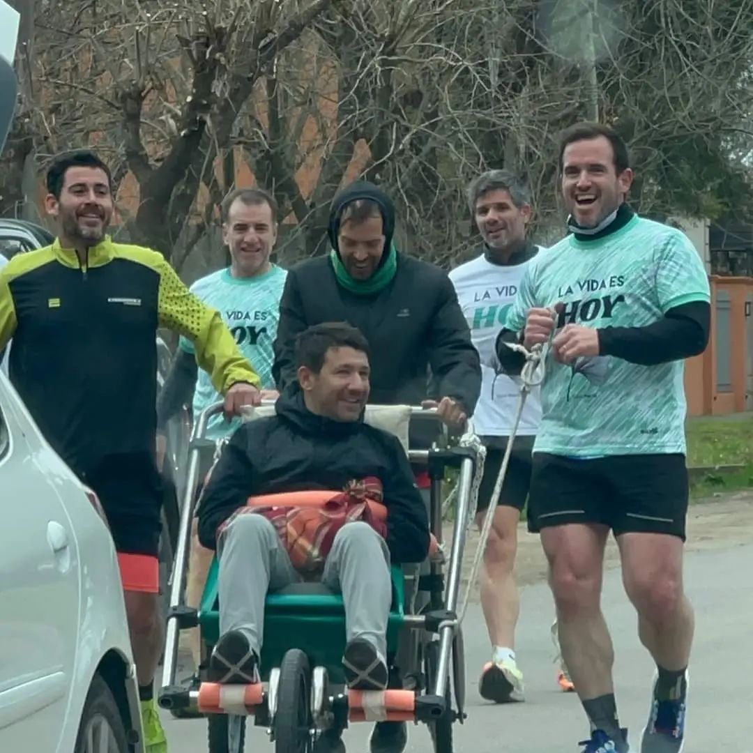 Toro Merlo Ocampo y Wally Sullings estarán animando el Maratón de ...
